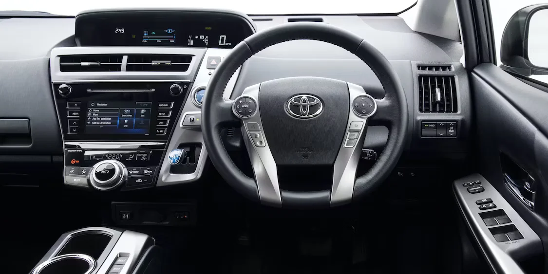 Toyota Prius Plus Eagle Cars - Eagle Cars London